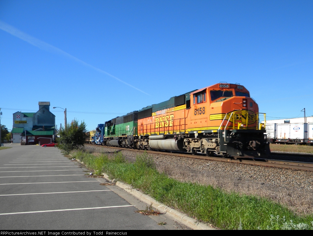 BNSF 8158